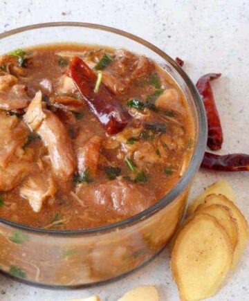 Three Cup Chicken | Taiwanese San Bei Ji Recipe - TwoSleevers