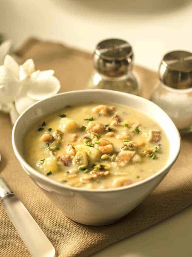 Instant Pot Clam Chowder with Shrimp - TwoSleevers