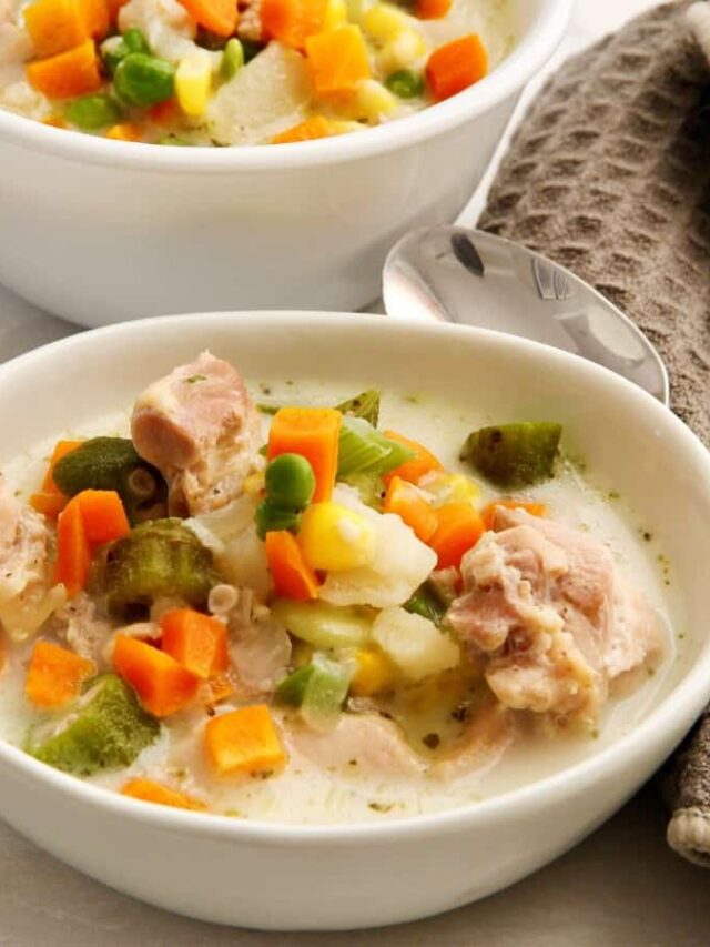 Creamy Chicken Soup - TwoSleevers
