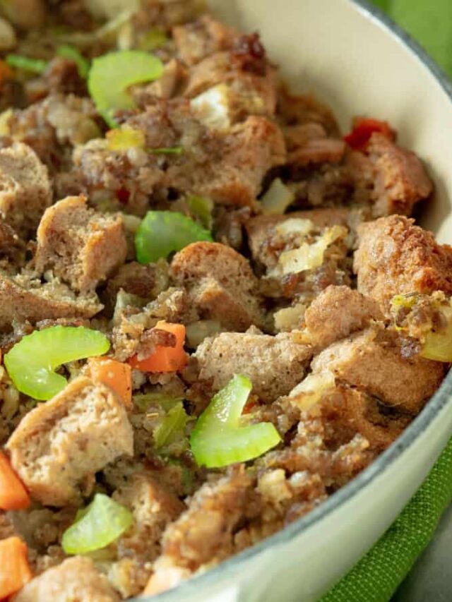 Keto Stuffing | Easy Low Carb Stuffing Recipe - TwoSleevers