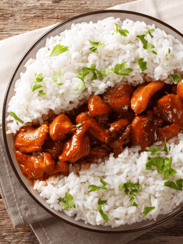 BOURBON CHICKEN | BEST BOURBON CHICKEN RECIPE - TwoSleevers