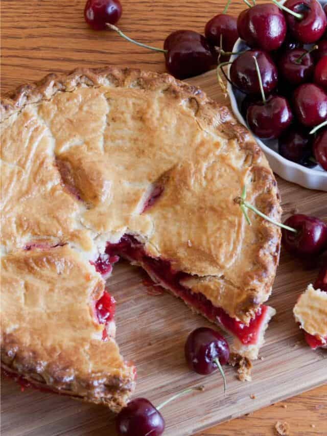 Cherry Pie Recipe | Traditional Cherry Pie - TwoSleevers