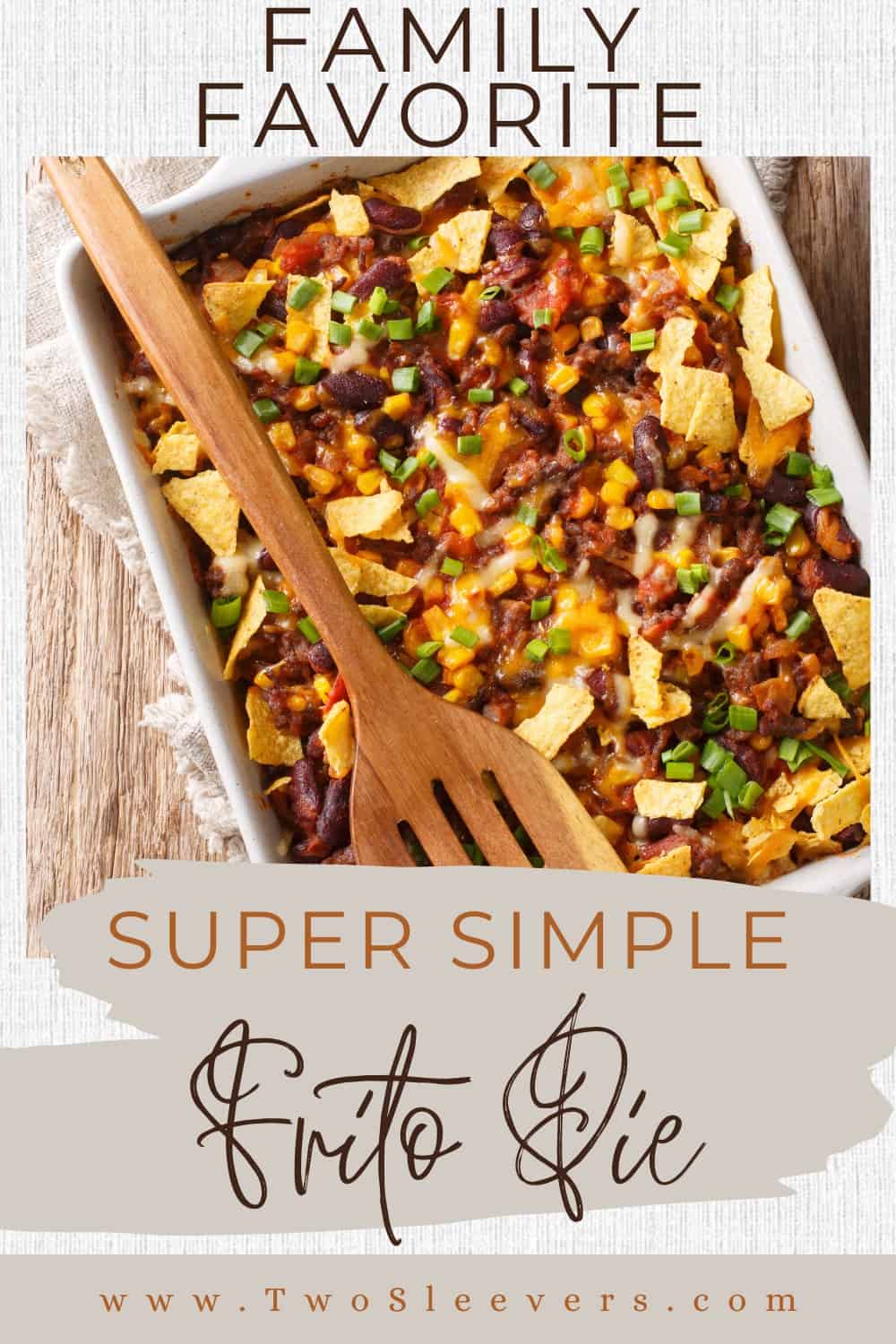 Frito Pie Recipe | Fritos Chili Pie - TwoSleevers