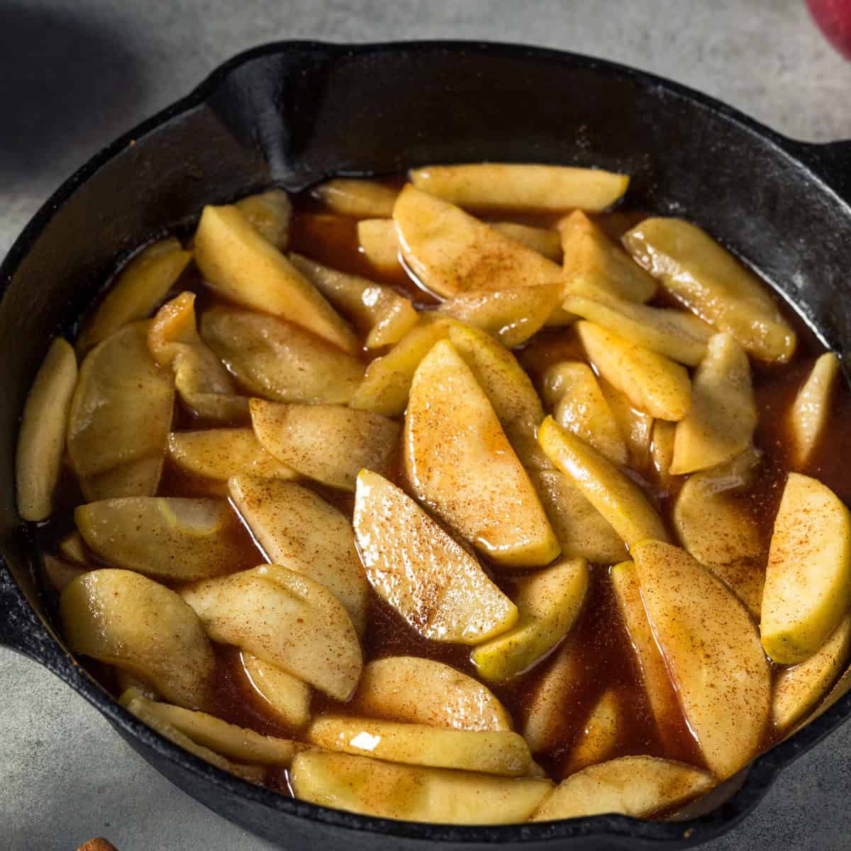 Sautéed Apples Recipe | Cooked Cinnamon Apples - TwoSleevers