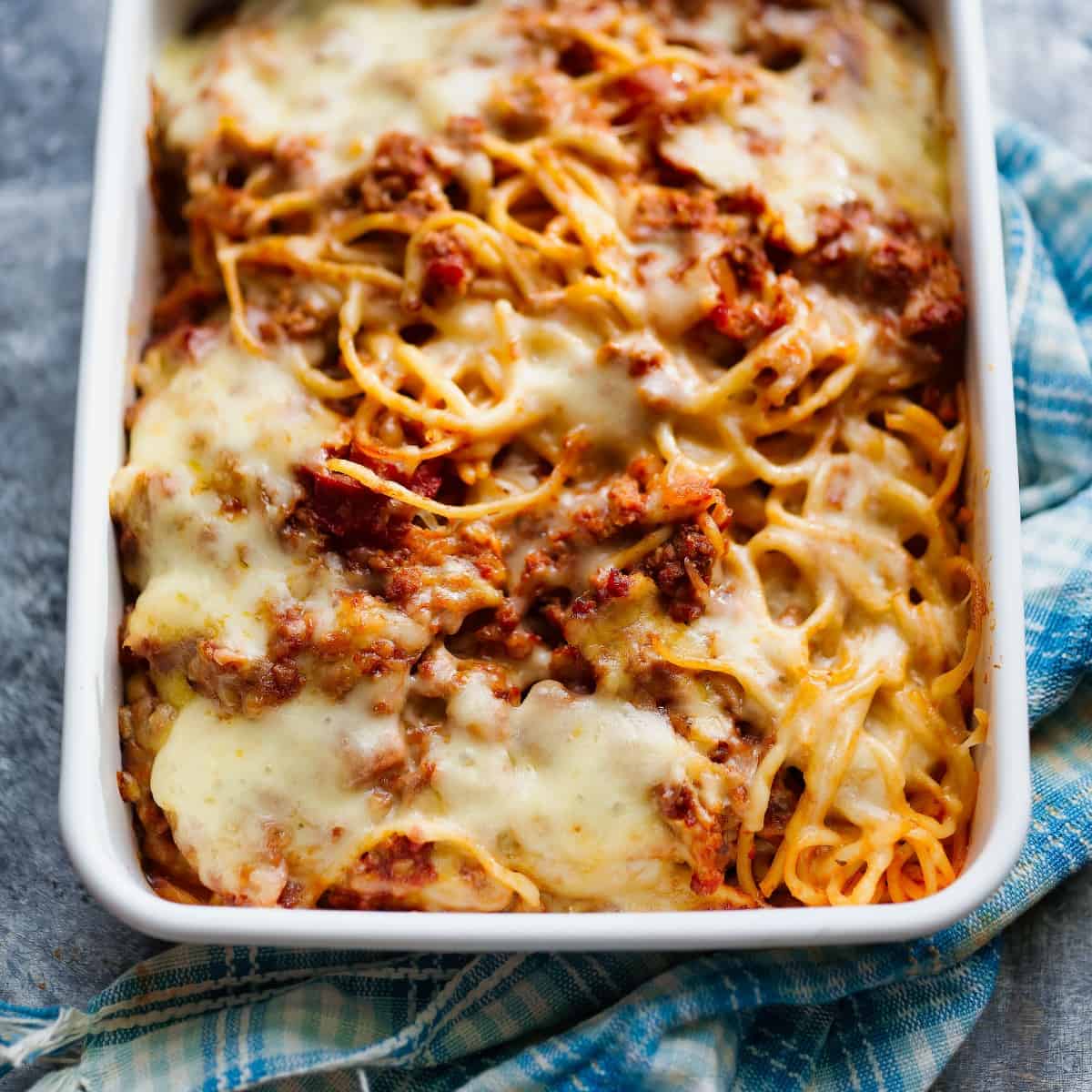 Baked Spaghetti Recipe | Easy Baked Spaghetti Casserole