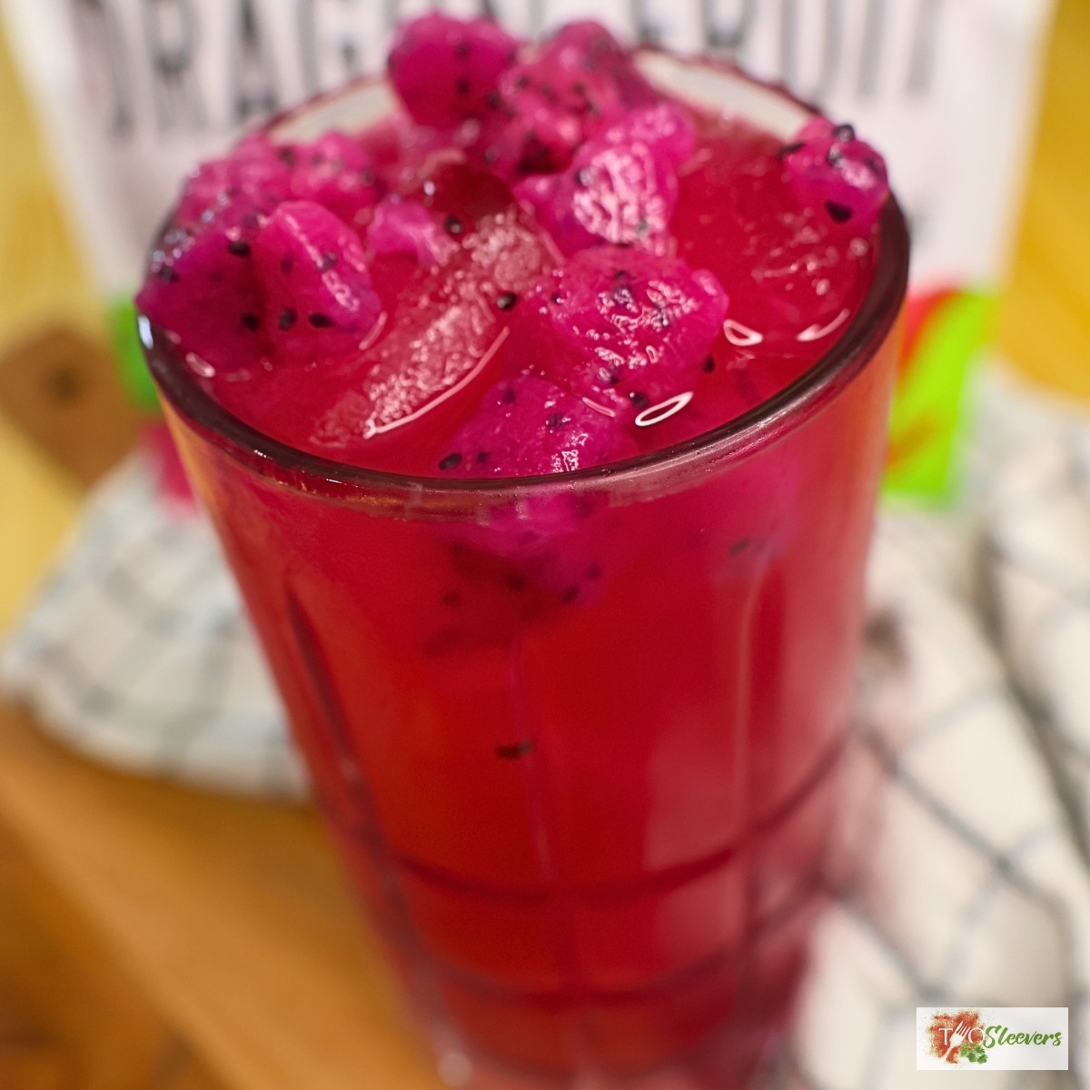 Mango Dragonfruit Refresher | Copycat Mango Dragonfruit Drink